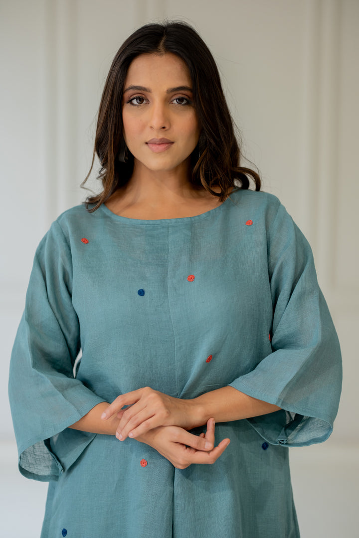 Coastal Lagoon Linen Kurta Set – Silai Studio